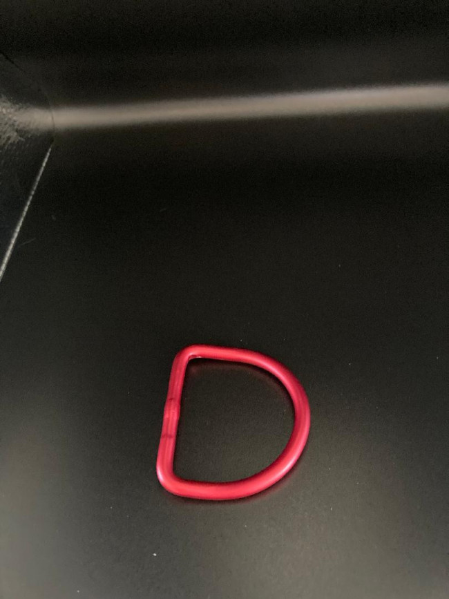 2" Aluminum D-Ring Bent Red Finish , Piranha Dive Shop