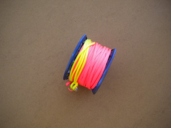 Gap mini Finger Spool w/ 50 Ft Flat Pink Dive Line & Swivel!! "Blue ...