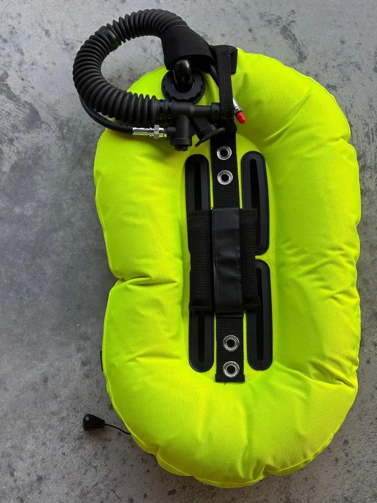 New! Piranha 30lb Neon High Viz YELLOW Donut Wing