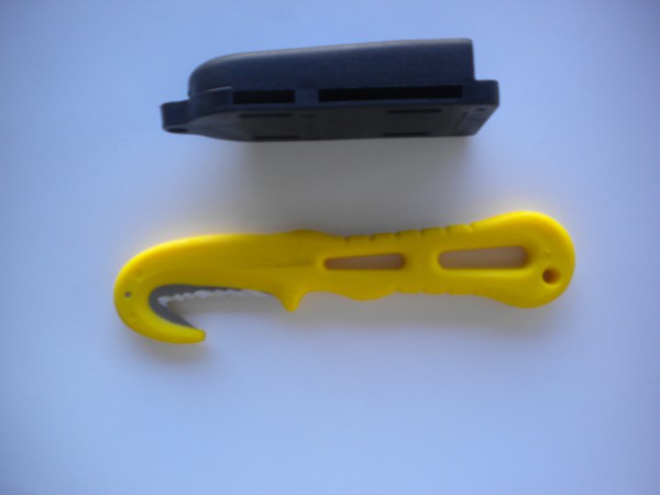 Special! Piranha Extreme Rescue Line Cutter "Yellow" W/ Sheath 1 Only ...